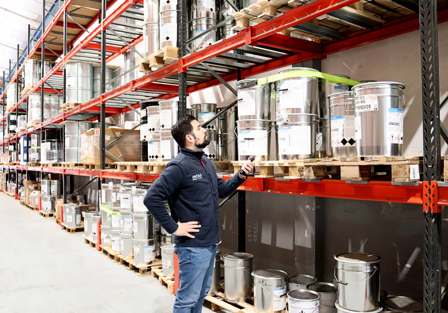 Migración a Business Central y digitalización de almacén | Adderit